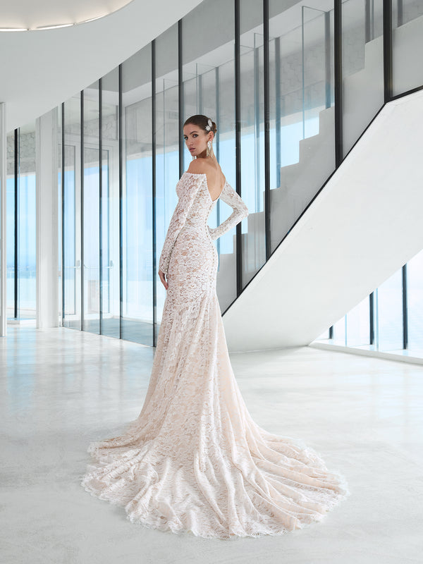 Baroness | French Lace Trumpet Wedding Dress