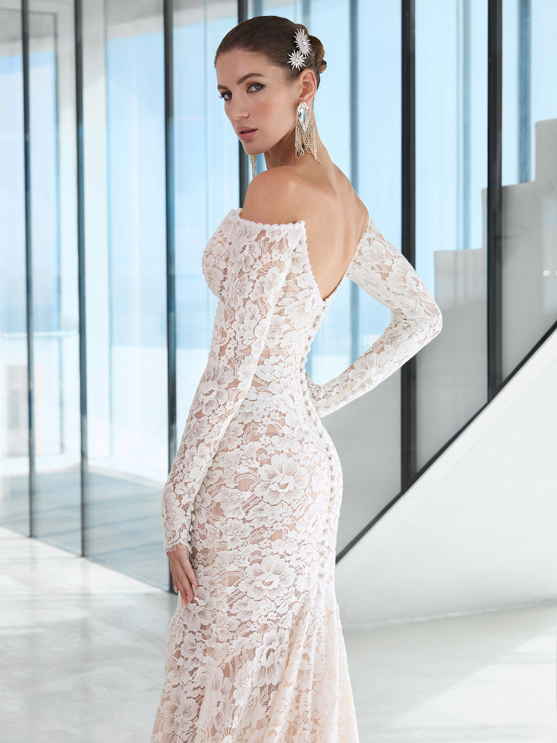Baroness | French Lace Trumpet Wedding Dress