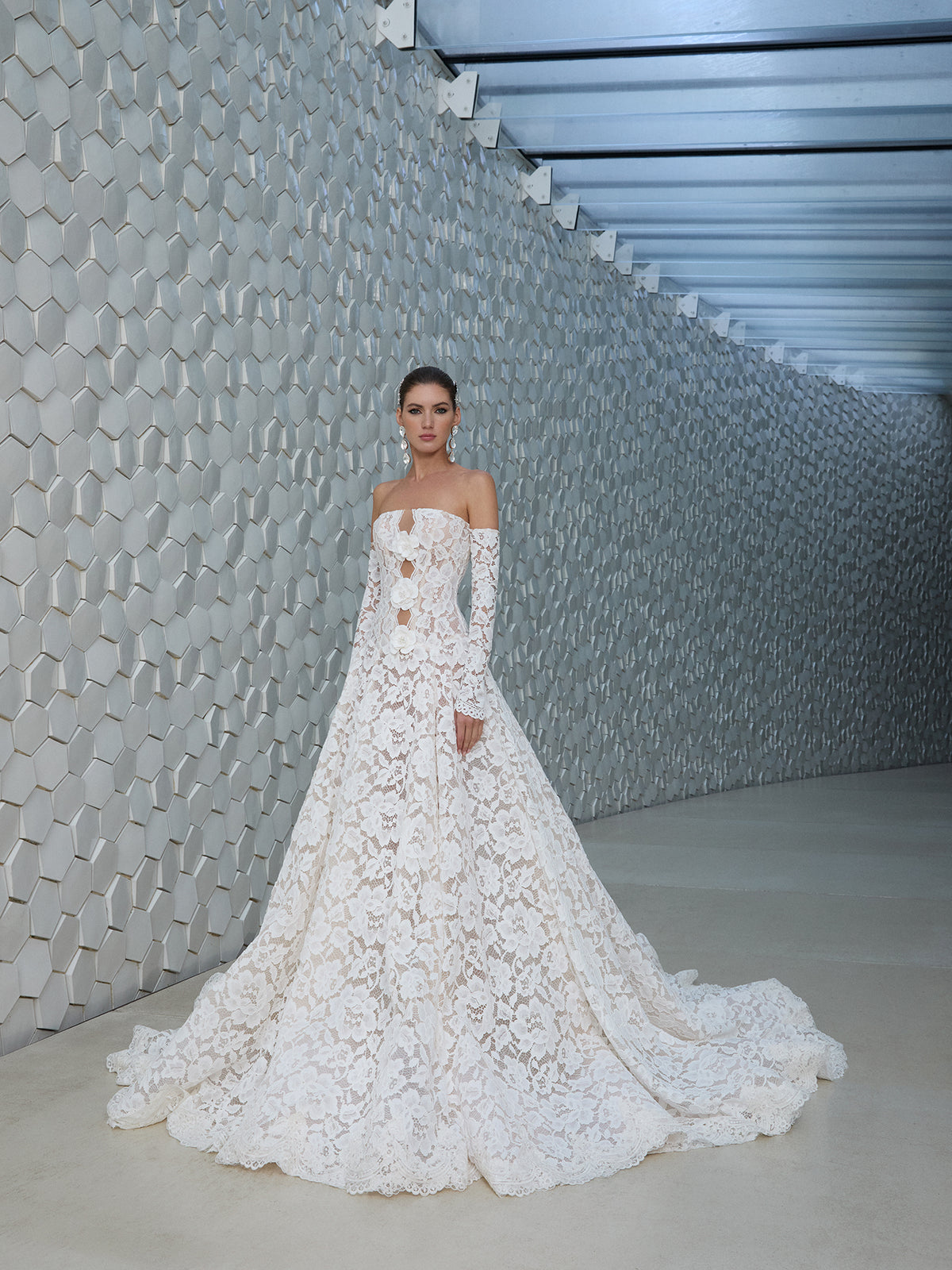 Contessa | Low Waisted Lace Wedding Dress