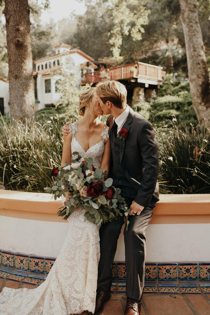 Bride Of The Week: Emily Everett