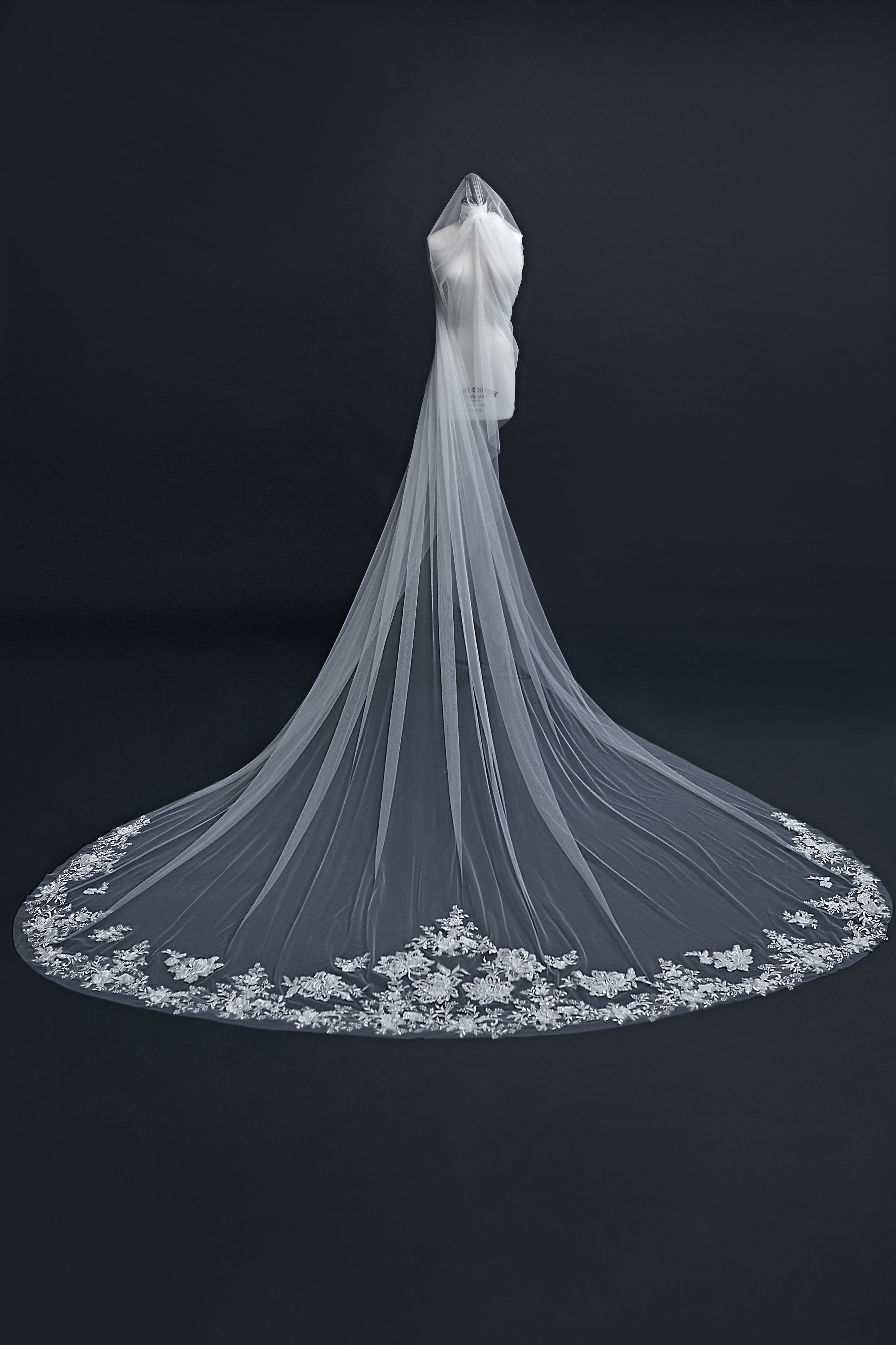 Alma Veil | Cathedral Length 3D Floral Veil