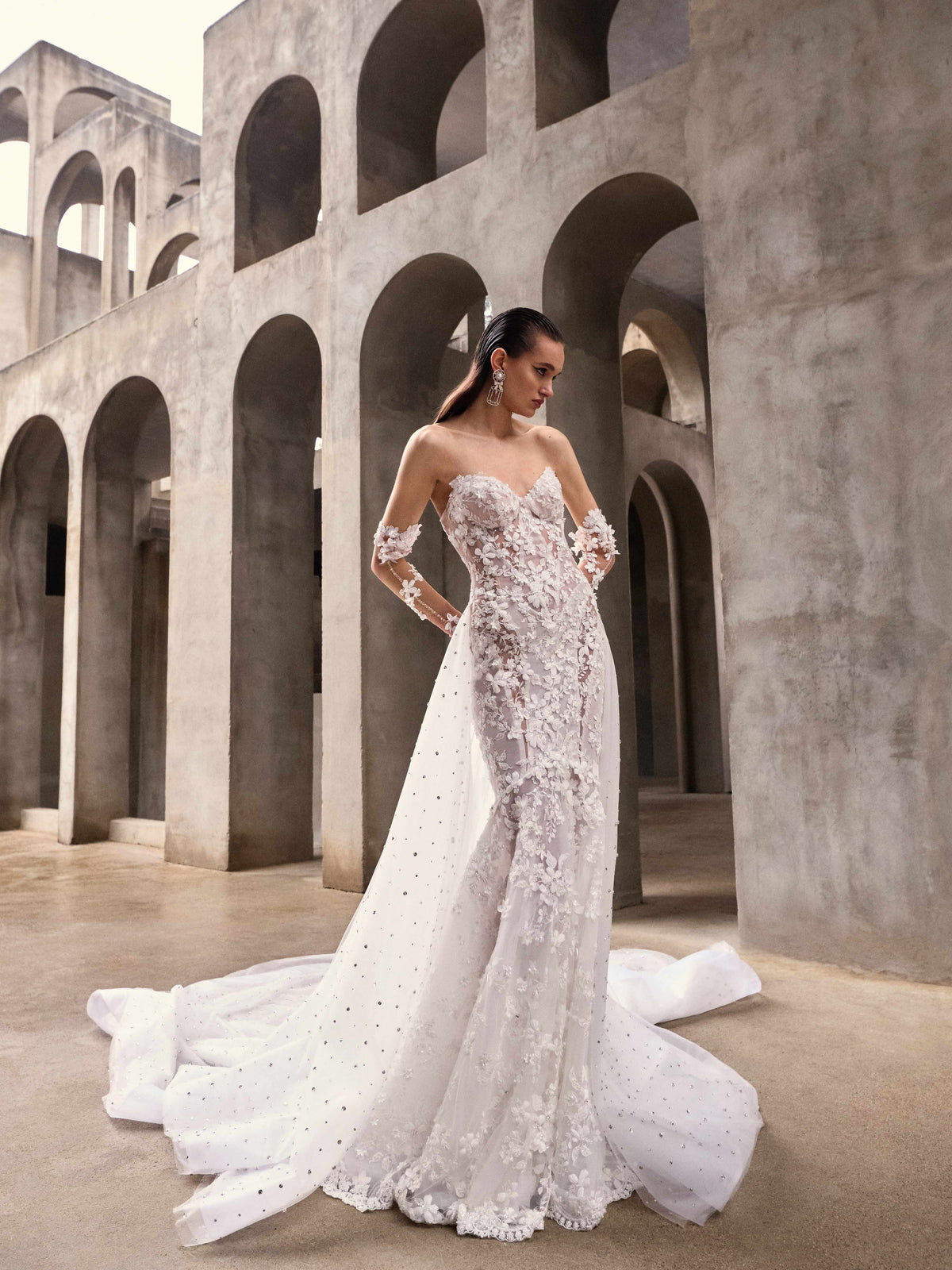 Lilith | 3D Embellished Lace Trumpet Wedding Dress