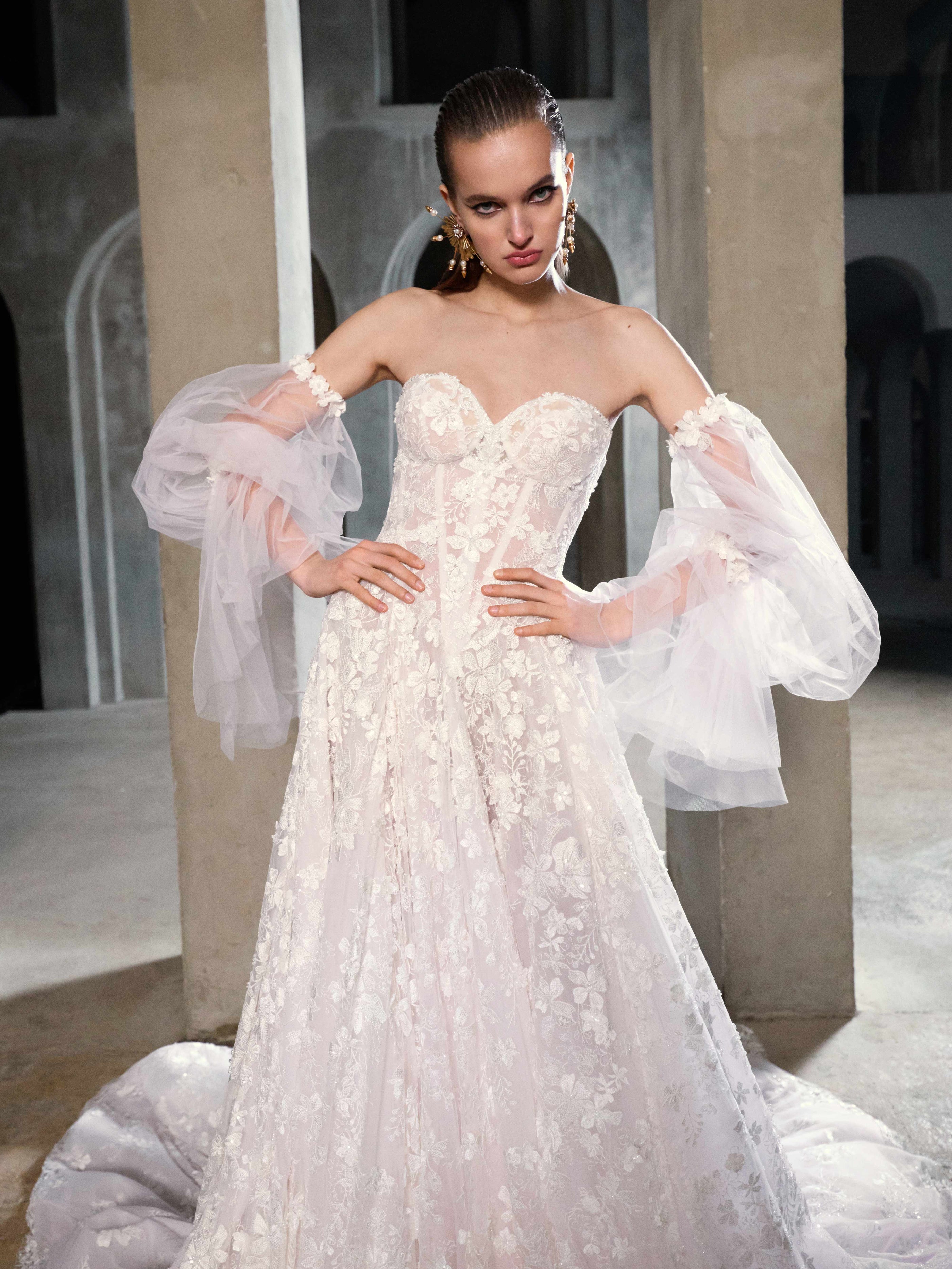 Primavera | Pink 3D Lace Corset Ball Gown