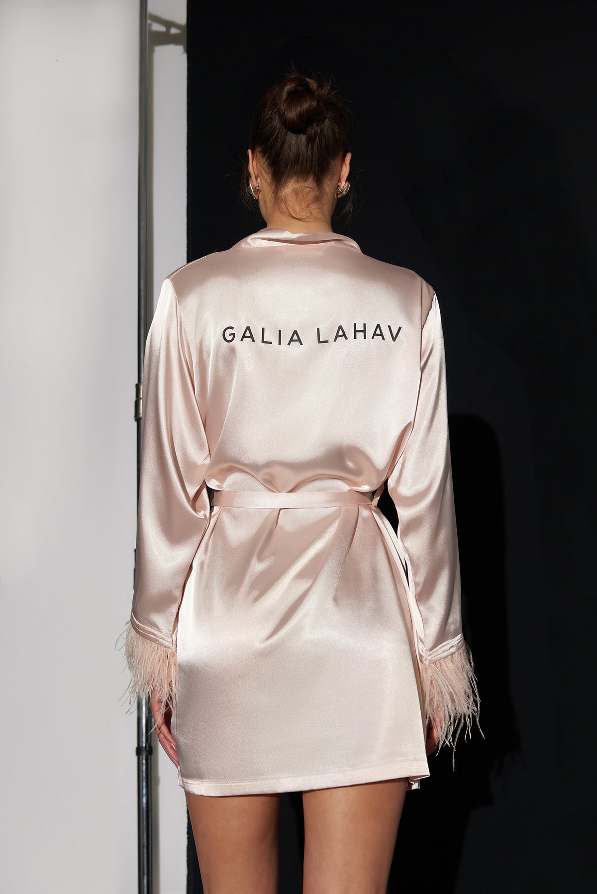 GL Short Robe Blush | Long Sleeved Short Silk Robe