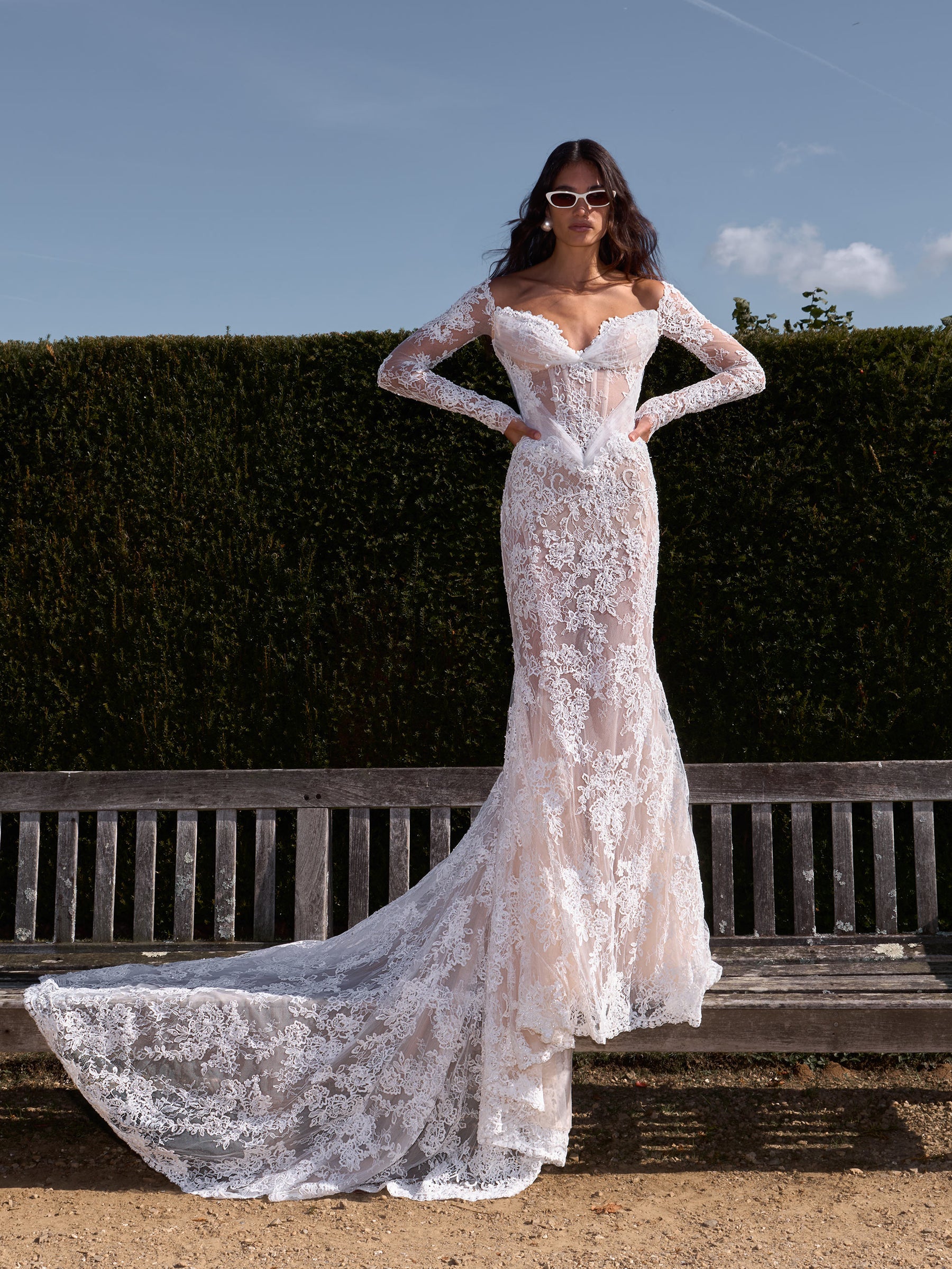 Teddy | French Lace Wedding Dress